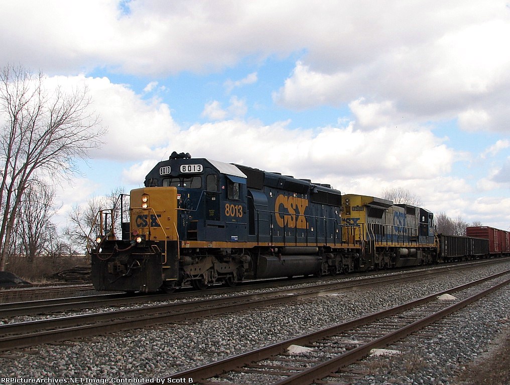 CSX 8013
